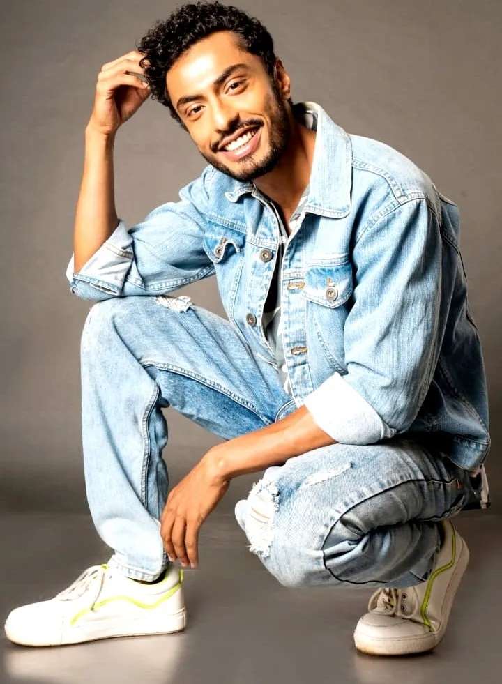 Saqib Ayub Birthday, Real Name, Age, Weight, Height, Family, Facts ...