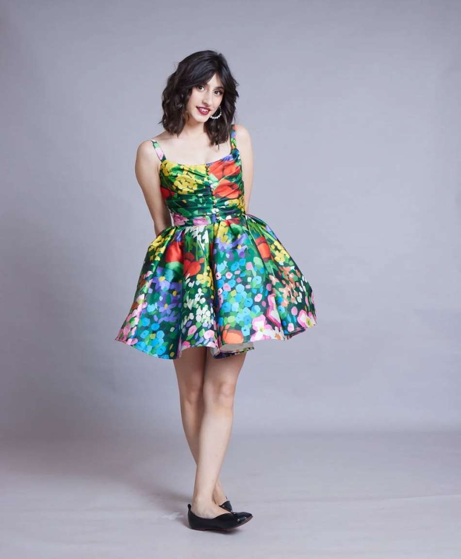 Aditi Dot Birthday, Real Name, Age, Weight, Height, Family, Facts ...