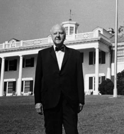 H. L. Hunt Birthday, Real Name, Age, Weight, Height, Family, Facts ...