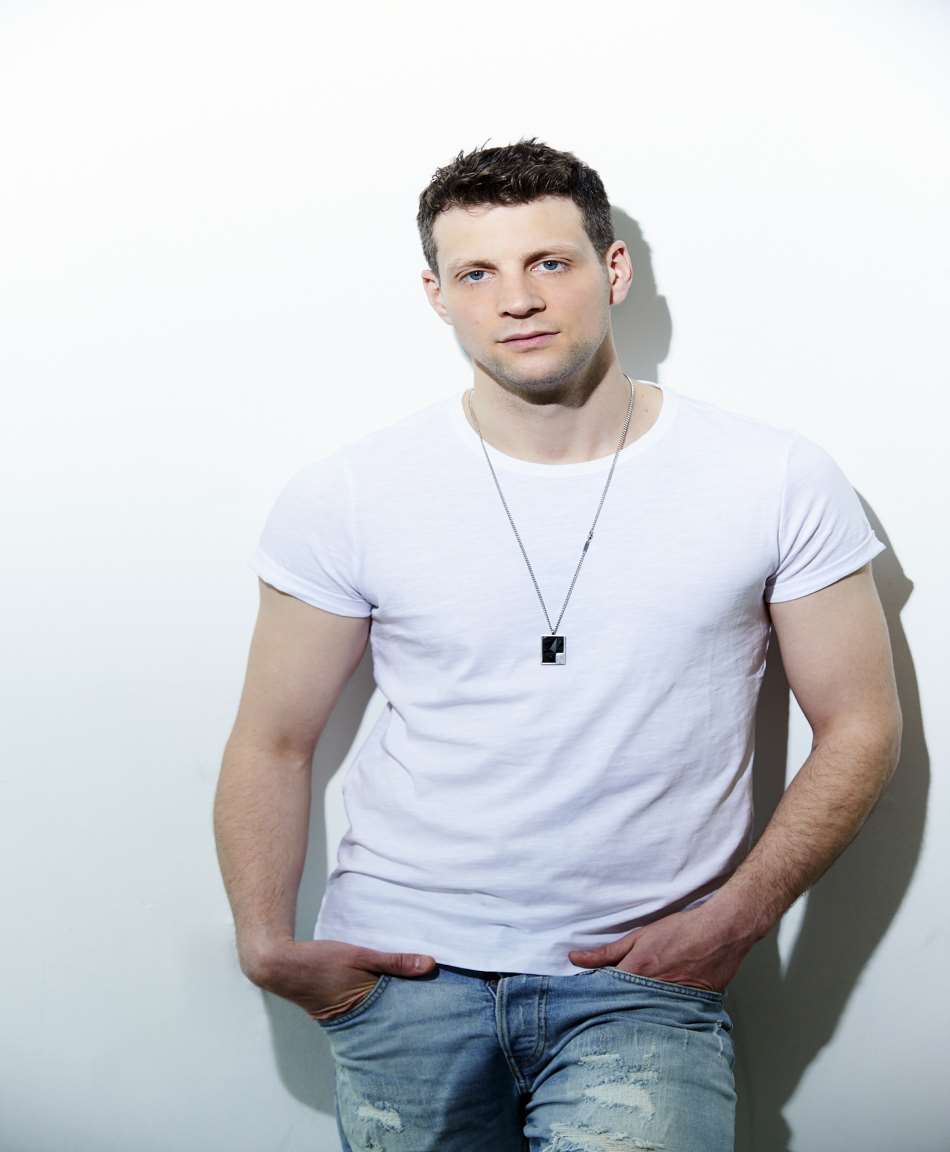 Kevin Claydon Birthday, Real Name, Age, Weight, Height, Family, Facts ...