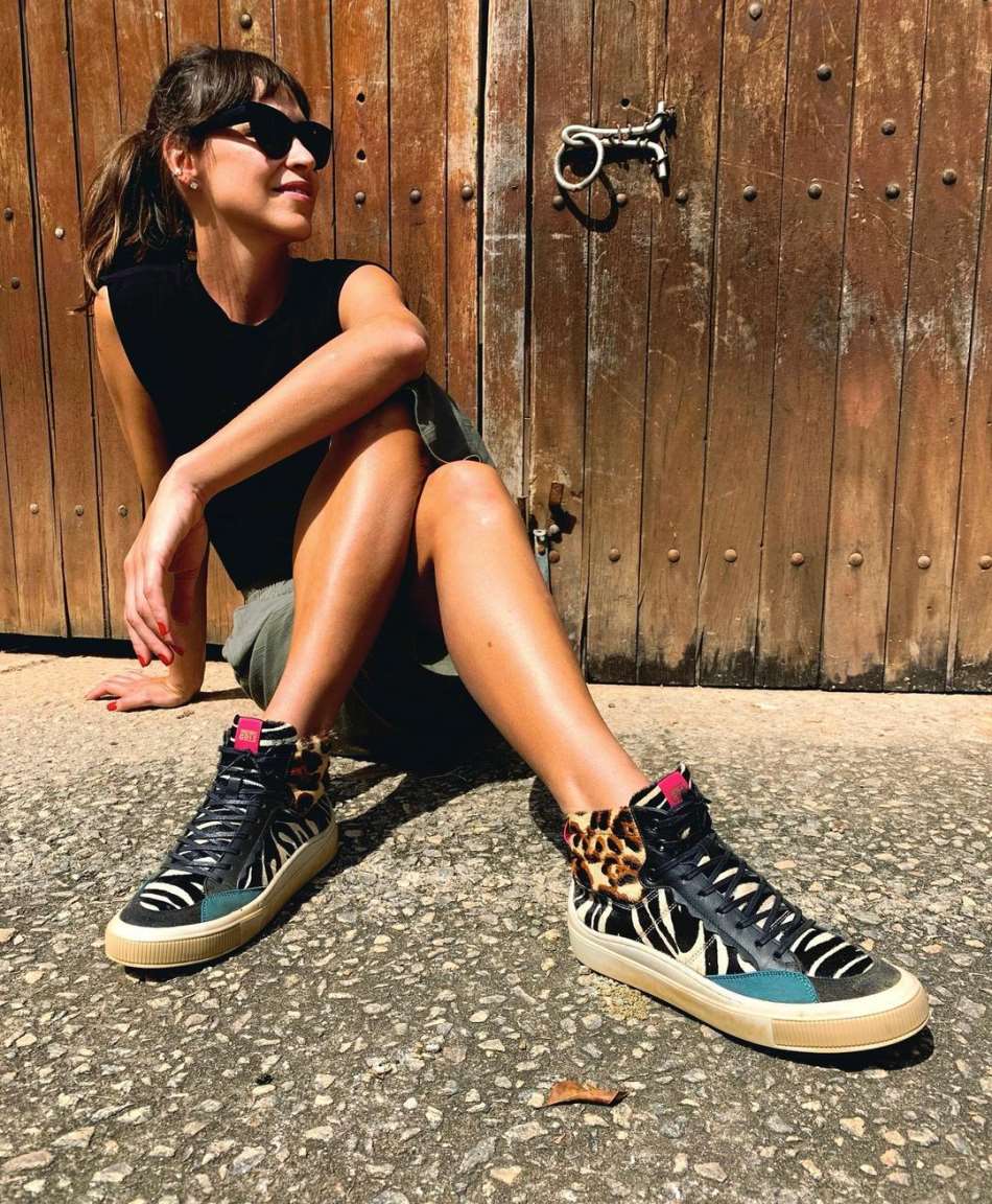 Toia Ferraz Birthday, Real Name, Age, Weight, Height, Family, Facts ...