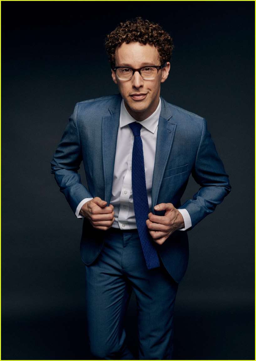 Noah Weisberg Birthday, Real Name, Age, Weight, Height, Family, Facts ...