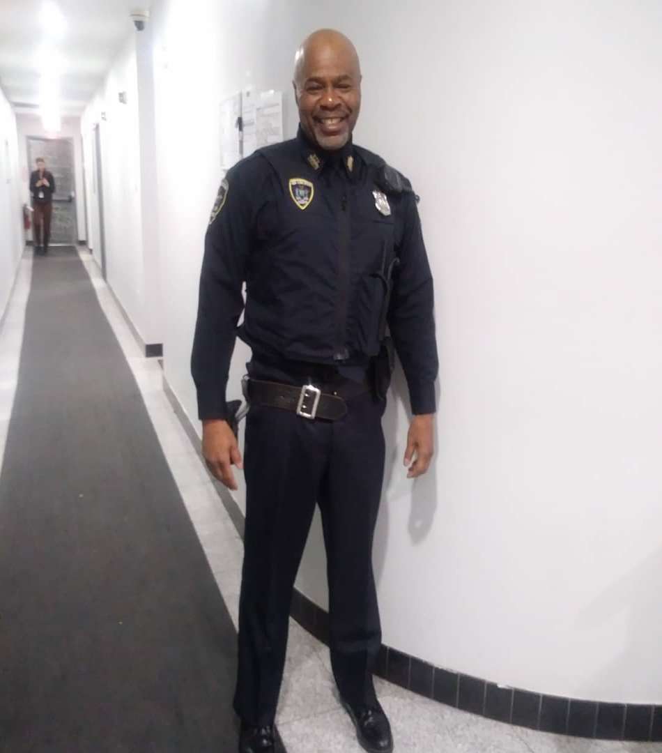 Ivan Moore Birthday, Real Name, Age, Weight, Height, Family, Facts ...