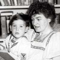 P.L. Travers Birthday, Real Name, Age, Weight, Height, Family, Facts ...