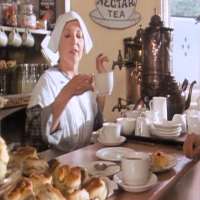 Sarah Crowden Birthday, Real Name, Age, Weight, Height, Family, Facts ...