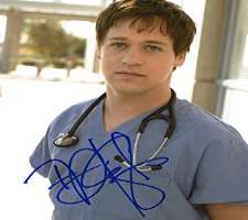 T.R. Knight Birthday, Real Name, Age, Weight, Height, Family, Facts ...