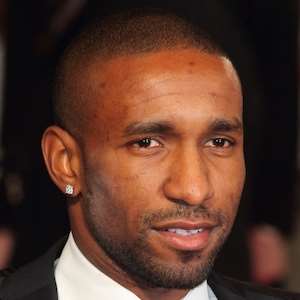 Jermain Defoe Birthday, Real Name, Age, Weight, Height, Family, Facts ...