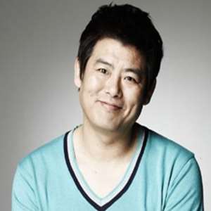 Sung Dong-il Birthday, Real Name, Age, Weight, Height, Family, Facts ...