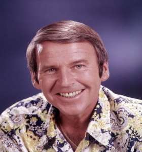 Paul Lynde Birthday, Real Name, Age, Weight, Height, Family, Facts ...