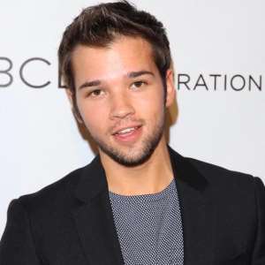 Nathan Kress Birthday, Real Name, Age, Weight, Height, Family, Facts ...