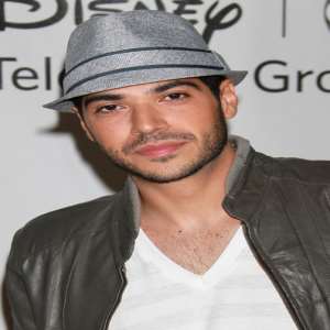 Sebastian Sozzi Birthday, Real Name, Age, Weight, Height, Family, Facts ...