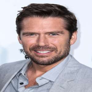 Alexis Denisof Birthday, Real Name, Age, Weight, Height, Family, Facts ...
