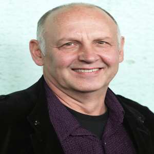 Nick Searcy Birthday, Real Name, Age, Weight, Height, Family, Facts ...
