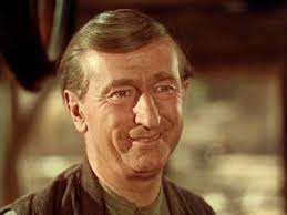 Olin Howland Birthday, Real Name, Age, Weight, Height, Family, Facts ...