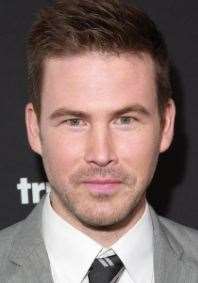Zach Cregger Birthday, Real Name, Age, Weight, Height, Family, Facts ...