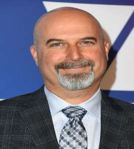 Tom Ozanich Birthday, Real Name, Age, Weight, Height, Family, Facts ...