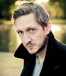 Ben Cartwright Birthday, Real Name, Age, Weight, Height, Family, Facts ...