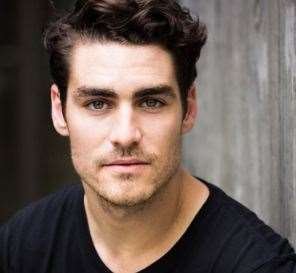 Ryan Bown Birthday, Real Name, Age, Weight, Height, Family, Facts ...