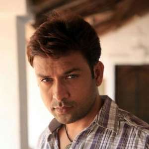 Yogesh Mahajan Birthday, Real Name, Age, Weight, Height, Family, Facts ...