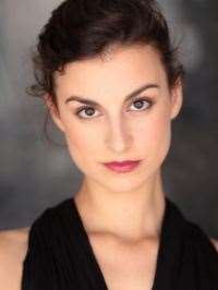 Ivona Kustudic Birthday, Real Name, Age, Weight, Height, Family, Facts ...