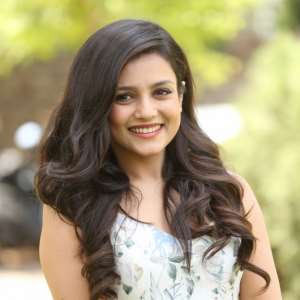 Mishti Chakraborty Birthday, Real Name, Age, Weight, Height, Family ...