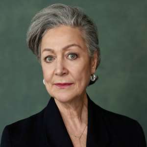 Helen Minassian Birthday, Real Name, Age, Weight, Height, Family, Facts ...