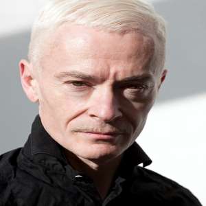 Matthew Sim Birthday, Real Name, Age, Weight, Height, Family, Facts ...