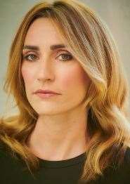 Jessica Harmon Birthday, Real Name, Age, Weight, Height, Family, Facts ...