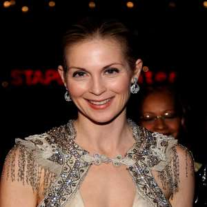 Kelly Rutherford Birthday, Real Name, Age, Weight, Height, Family ...