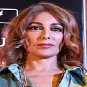 Zerrin Tekindor Birthday, Real Name, Age, Weight, Height, Family, Facts ...