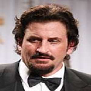 Lachy Hulme Birthday, Real Name, Age, Weight, Height, Family, Facts ...