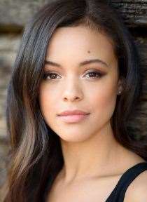 Aubrey Cleland Birthday, Real Name, Age, Weight, Height, Family, Facts ...