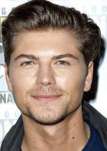 Amadeus Serafini Birthday, Real Name, Age, Weight, Height, Family ...