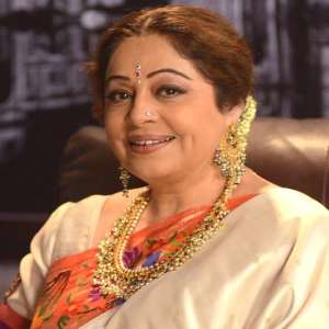 Kiran Kher Birthday, Real Name, Age, Weight, Height, Family, Facts ...