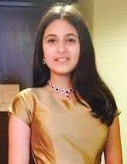 Suhani Bhatnagar Birthday, Real Name, Age, Weight, Height, Family ...