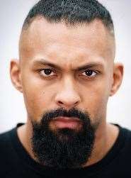 Chi Lewis Parry Birthday, Real Name, Age, Weight, Height, Family, Facts ...