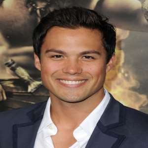 Michael Copon Birthday, Real Name, Age, Weight, Height, Family, Facts ...