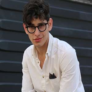 Matt Bennett Birthday, Real Name, Age, Weight, Height, Family, Facts ...