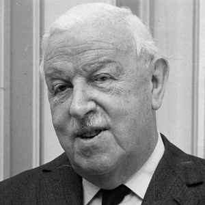 Stanley Rous Birthday, Real Name, Age, Weight, Height, Family, Facts ...