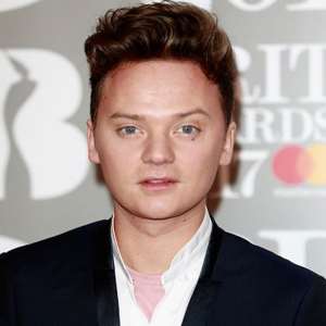 Conor Maynard Birthday, Real Name, Age, Weight, Height, Family, Facts ...