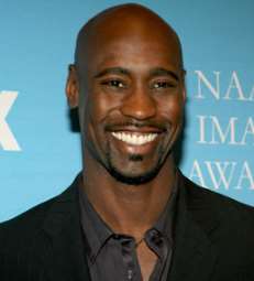 DB Woodside Birthday, Real Name, Age, Weight, Height, Family, Facts ...