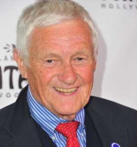 Orson Bean Birthday, Real Name, Age, Weight, Height, Family, Facts ...