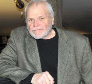 Brian Dennehy Birthday, Real Name, Age, Weight, Height, Family, Facts ...