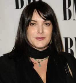 Danielle Brisebois Birthday, Real Name, Age, Weight, Height, Family ...