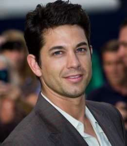 Adam Garcia Birthday, Real Name, Age, Weight, Height, Family, Facts ...