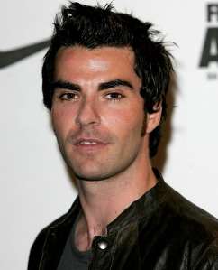 Kelly Jones (Singer) Birthday, Real Name, Age, Weight, Height, Family ...