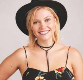 Whitney Moore Birthday, Real Name, Age, Weight, Height, Family, Facts ...