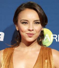 Chenoa (Singer) Birthday, Real Name, Age, Weight, Height, Family, Facts ...