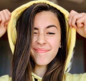 Peach Steger Birthday, Real Name, Age, Weight, Height, Family, Facts ...