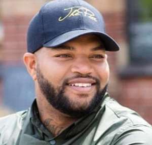 Brace (Singer) Birthday, Real Name, Age, Weight, Height, Family, Facts ...